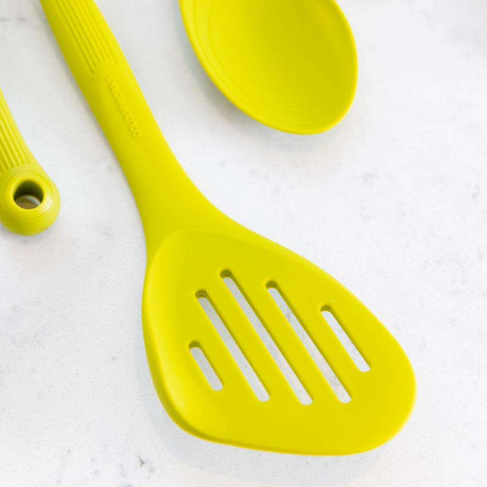 Colourworks Green Silicone Fish Slice with Raised Edge, Slotted Design ...