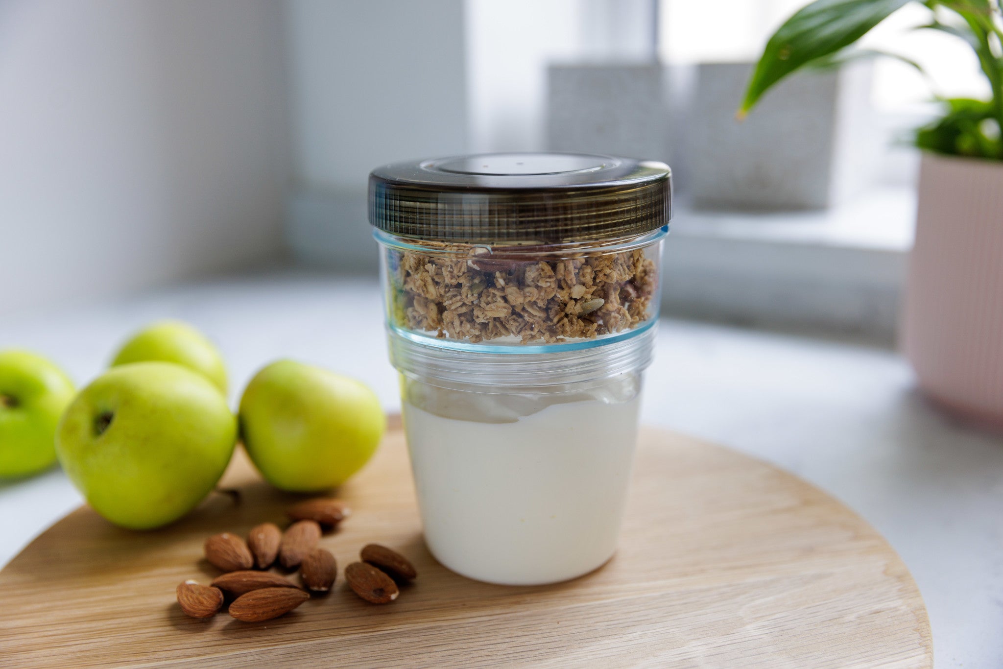 MasterClass Eco Snap Yoghurt and Granola Breakfast Pot - 500 ml ...