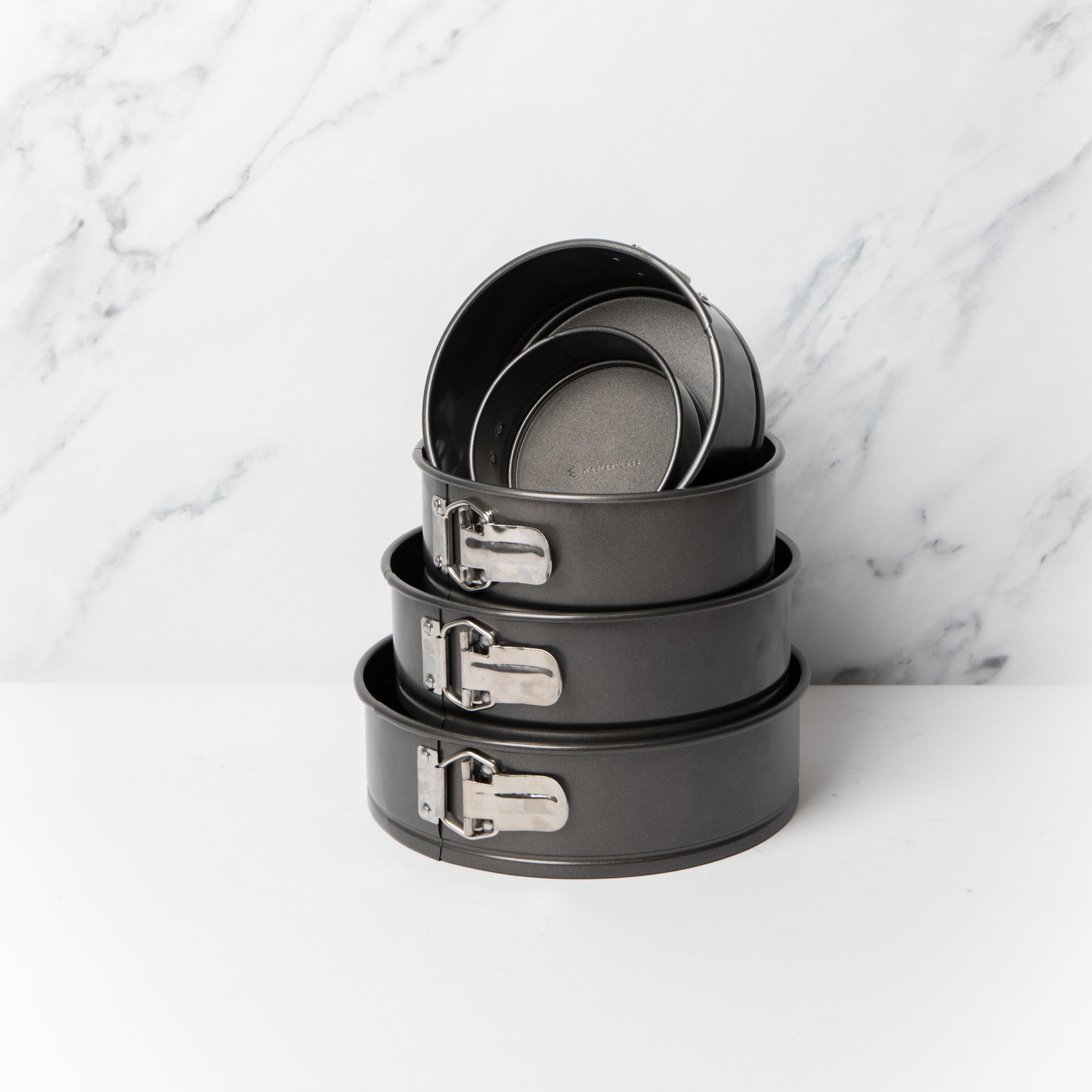 Set of Five Round Non-Stick Spring Form Cake Pans - 11cm, 15cm, 18cm ...