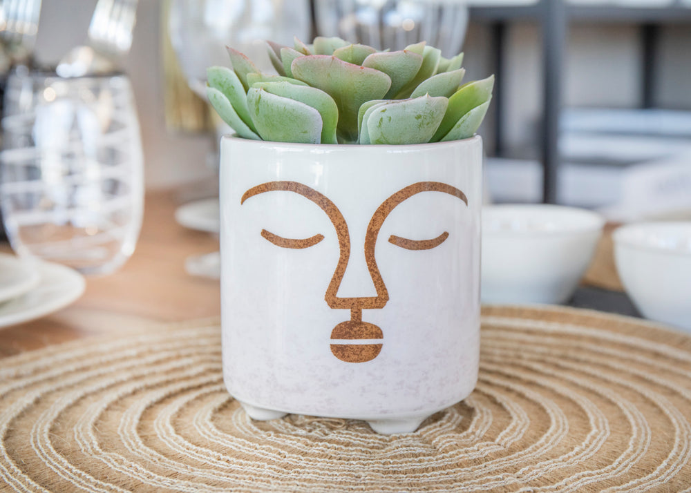 KitchenCraft Abstract Face Planter, Dolomite, White / Brown ...
